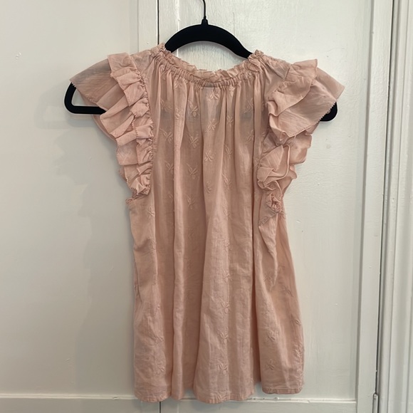 Universal Thread | Tops | Universal Thread Pale Pink Flutter Sleeve Top ...